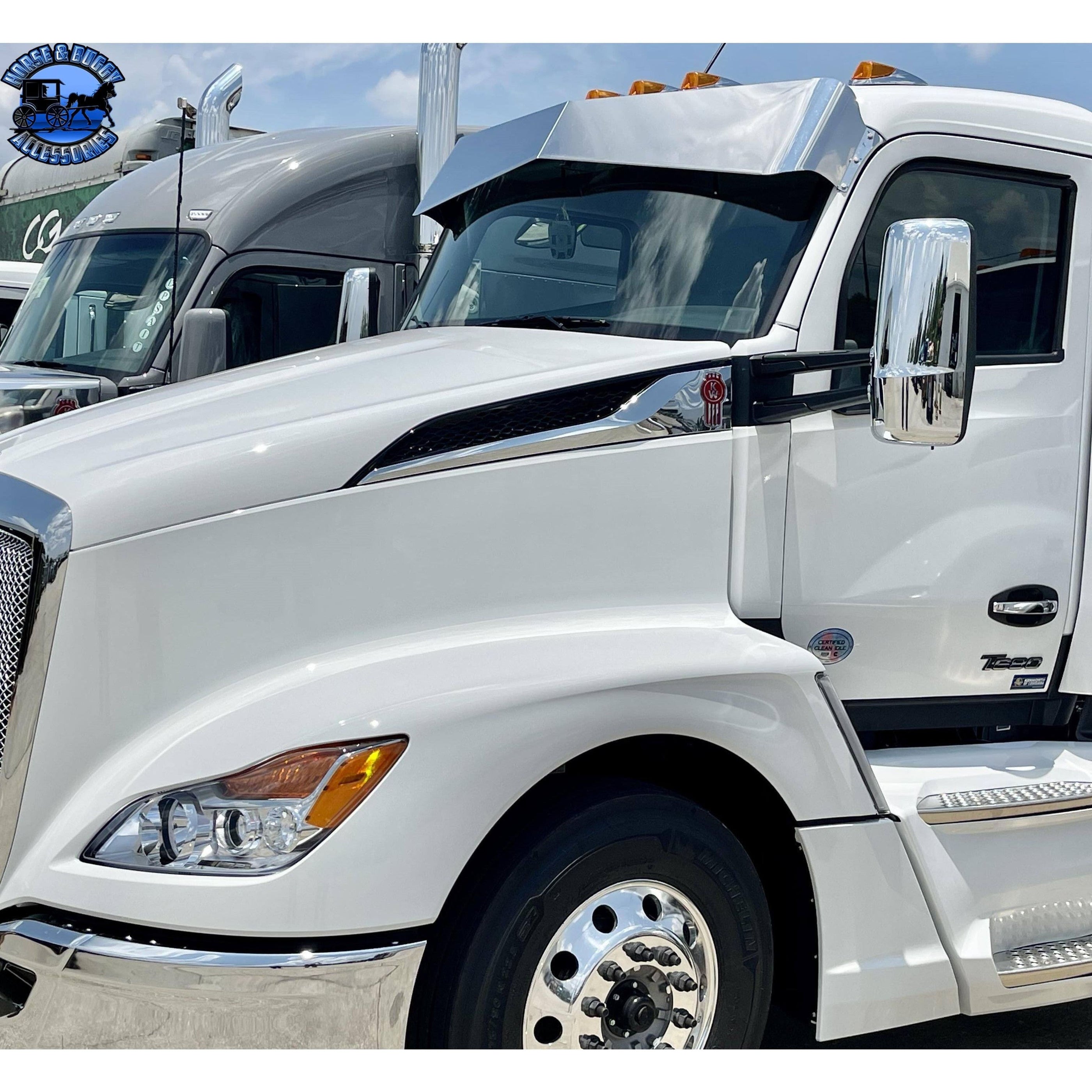 Rollin Low 12x8" Reverse Bowtie Visor (Kenworth T680, T880, W990) (Pet ...