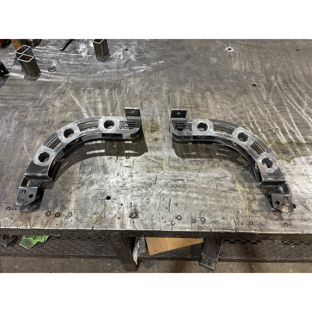 Strobe light bar (BRACKETS ONLY) Peterbilt 567 (daycabs) #178910 ...